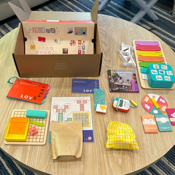 LOVEVERY | Toys | Lovevery Connected Play Kit Months 4955comes In ...